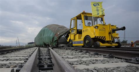 Proyek Kereta Cepat Jakarta Bandung Sudah 86 Persen