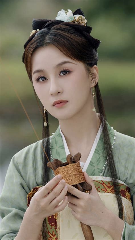Ghim trên C Dramas