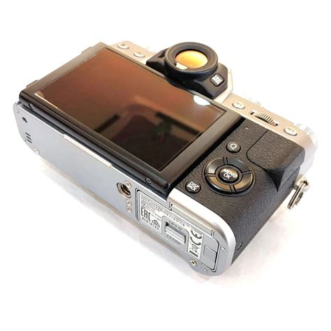 USED Fujifilm X T Mirrorless Digital Camera Body Silver S N CQ Excellent