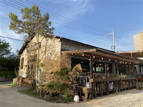 숲 속 오두막 느낌의 브런치카페 남양주 카펜트리 네이버 블로그