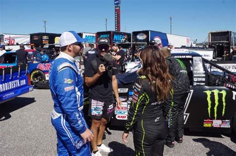 Hailie Racing Suit Booty Photo Dump 🥵🥵🥵 Rhailiedeeganbody2