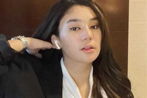 Profil Dan Sumber Kekayaan Clara Shinta Seleb TikTok Yang Dituduh Jadi Simpanan Pejabat