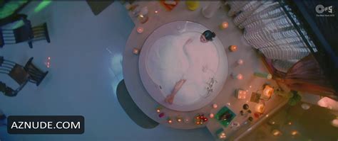 Kareena Kapoor Nude Aznude