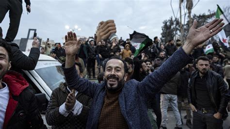 Los Rebeldes Pro Turcos Toman Manbij Ciudad Clave Respaldada Por