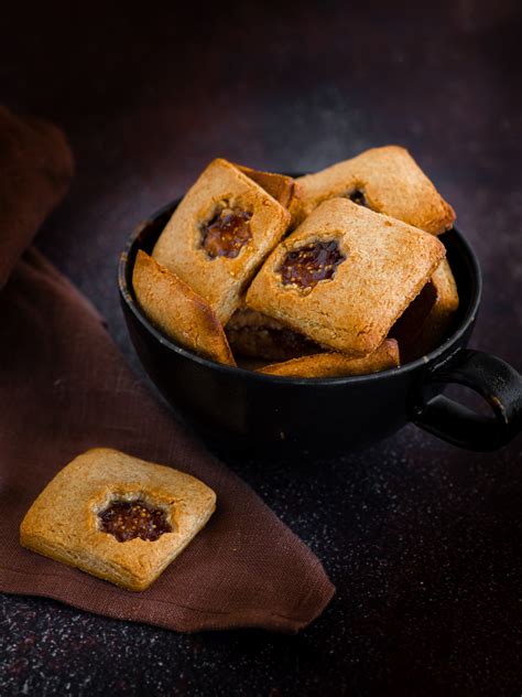 Integralni Pirovi Keksi S Bademima I Smokvama Like Chocolate
