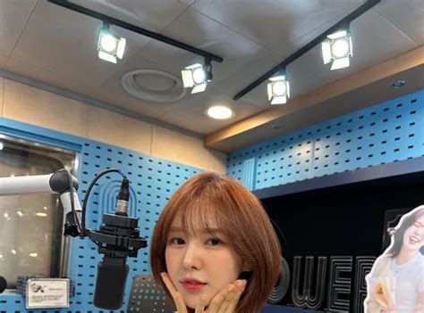 221123 Red Velvet Twitter Update Wendy Kpopping