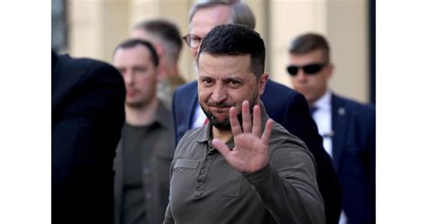 Зеленски пристигна в Словакия ще иска подкрепа за кандидатурата на