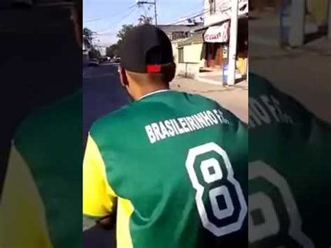 NOVINHA LEVANDO GOZADA NA BOCA YouTube