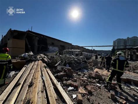 Вибух в Києві загинуло двоє людей Bbc News Україна