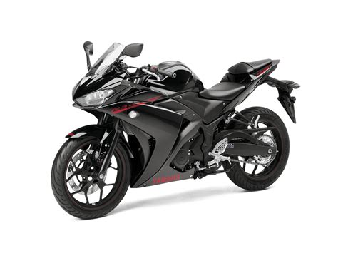 2015 Yamaha Yzf R3 First Official Pictures Show A Future Winner