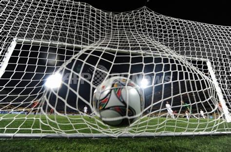 サッカーpk戦、キーパーの油断が招いた悲喜劇 モロッコ 写真1枚 国際ニュース：afpbb News