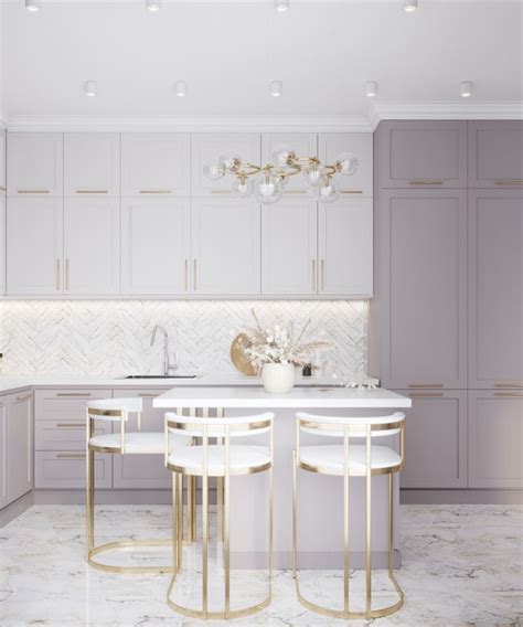 Интерьер классической кухни в доме Küchen Design
