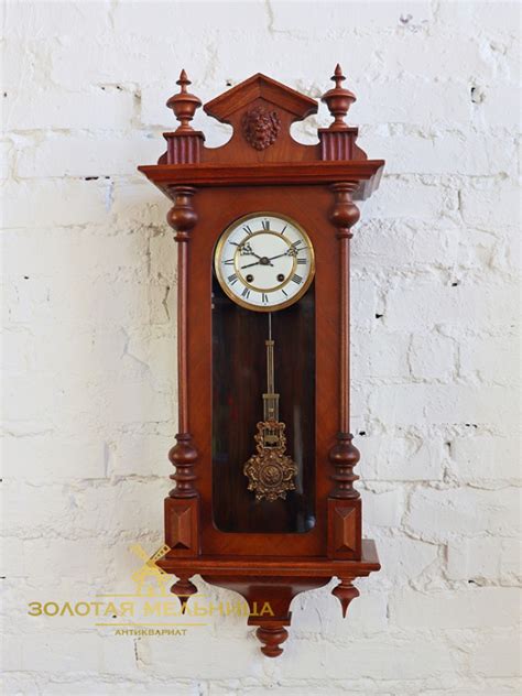 Старинные большие настенные механические часы с боем с литым маятником Классический Венский