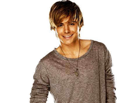 Zac Efron Fondos De Pantalla White Shirt Jeans Fondos De Pantalla