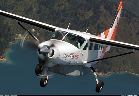 Cessna 208 Caravan Photos History Specification
