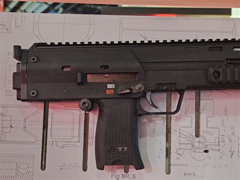 Tommybuilt Tactical Tp7 Mp7 Clone Up Close At Shot Show 2024 Hkpro