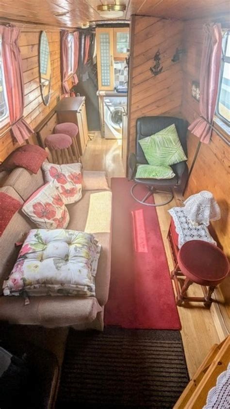 Scrumpy 55ft Traditional Stern Narrowboat For Tattenhall Marina