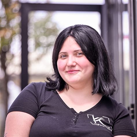 Се смеам на црн хумор Trnmk