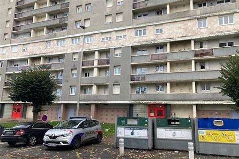 Coups De Couteau Mortel Dans Le Quartier Du Sablard à Limoges Trois