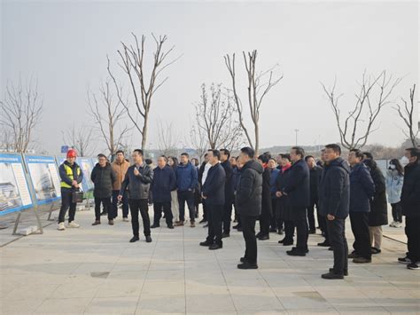 肥西县政协党组书记、主席戴昭军，县委常委、副县长程潭一行到公司肥西产融文化中心项目调研