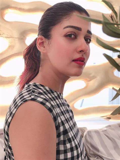 అద అభనయమ కద వవదలక కరఫ నయనతర