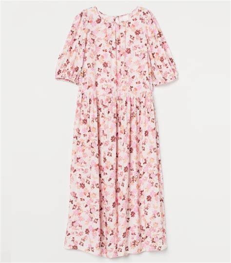 I See Vintage Floral Print Dresses Every Time I Go On Insta Who What Wear