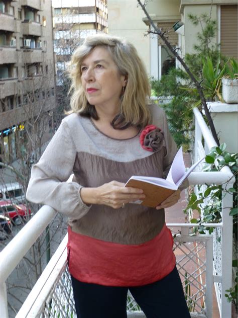 La Mirada Actual María Antonia García De León “amar América” En