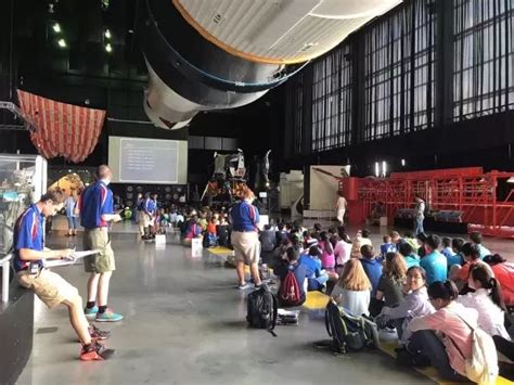飞向宇宙，浩瀚无垠 小小航天员的冒险之旅 搜狐大视野 搜狐新闻