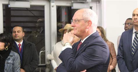 Edwards Hits High Notes One More Time In Hometown Farewell Speech Wwno
