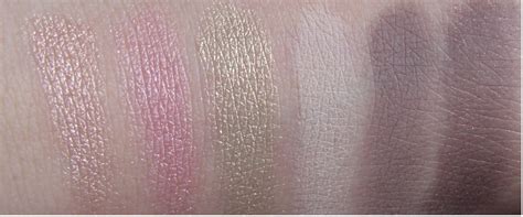 Schnis Beauty Blog Too Faced Pixie Pin Ups Palette