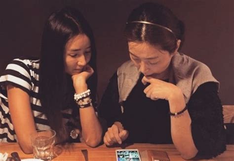 윤현숙 송윤아와 절친 인증나이 가늠할 수 없는 청순 미모