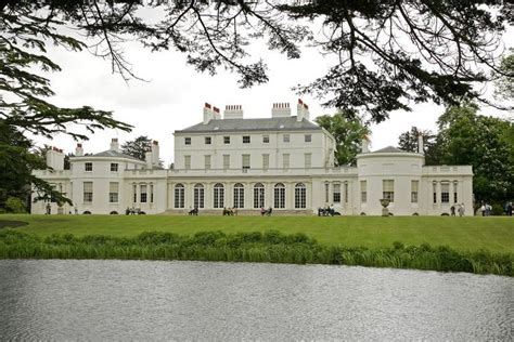 Frogmore House History and Photos - Inside Prince Harry and Meghan Markle's Wedding Reception Venue
