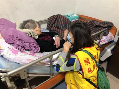 德昌營造捐23萬物資 為植物人築愛的堡壘 亞太新聞網 Ata News