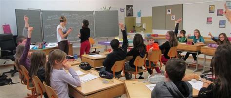 Δίδαξε τα ανθρώπινα δικαιώματα Διεθνής Αμνηστία Ελληνικό Τμήμα