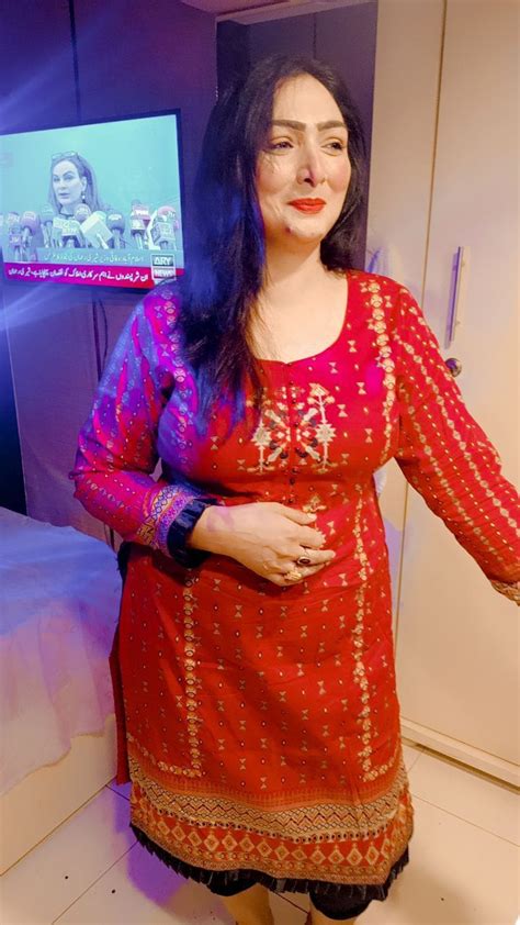 Pin By Sohail Khan On Beauti Arabian Beauty Women Beautiful Women