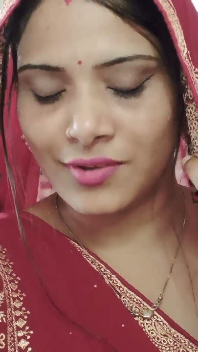 Maroon Colour Sariya Newsong Viraltrending Shorts ️ ️ ️👍🙏🙏 Youtube