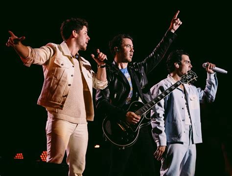 Los Jonas Brothers Posponen Sus Conciertos En México
