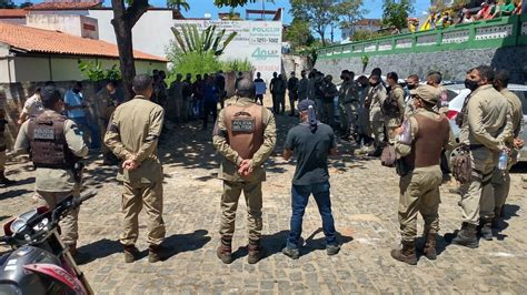 Policiais Do Sul Da Bahia Fazem Homenagem A Pm Morto Após Atirar Em