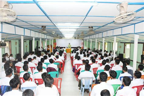 ရခိုင်ပြည်နယ် မောင်တောမြို့၌ ပြန်လည်ထူထောင်ရေးလုပ်ငန်းများဆောင်ရွက်ရန