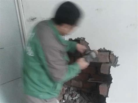 拆墙多少钱一平方拆墙注意事项有哪些 拆墙后重新刷漆
