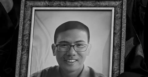 어머니의 눈에서 아들의 눈으로 슬픔이 흘러내렸다[금주의 B컷]