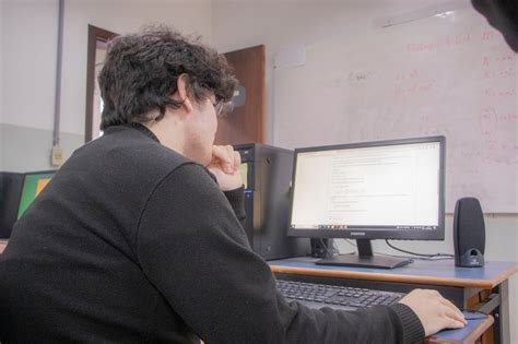 Uepg Abre Edital Com 520 Vagas Remanescentes Em Cursos Ead Notícia