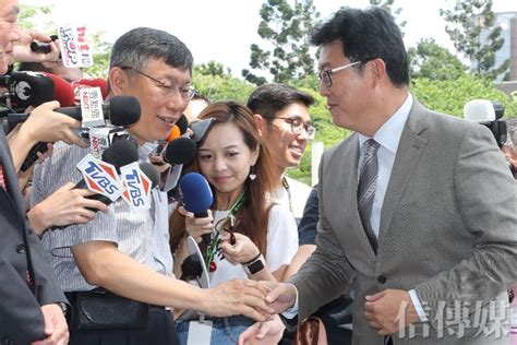 辦造勢破除棄保 姚文智若票衝4成柯文哲會脫下白袍改披藍衫？ 信傳媒