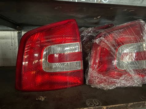 Стопове Skoda Octavia Ii комби Фарове Стопове Мигачи Резервни части консумативи акс