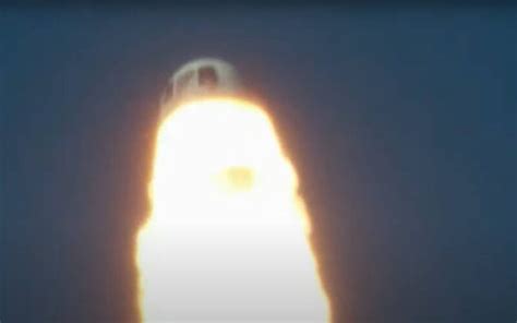 New Shepherd Rocket Explodes During Uncrewed Blue Origin Launch Aerotime