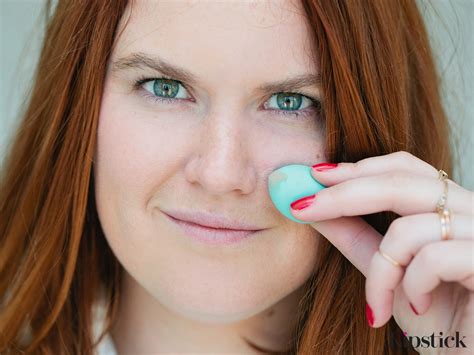 How To Cover A Pimple When Your Concealer Won T Stick Glamour