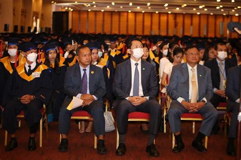 ប្រសាសន៍សំខាន់ៗរបស់សម្តេចតេជោ ហ៊ុន សែន ឱកាសអញ្ជើញជាអធិបតីប្រគល់សញ្ញាបត្រ ជូននិស្សិតសាកលវិទ្យាល័យ