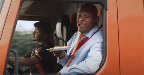 Samuel L Jackson Gets Furious About Bread Imitators