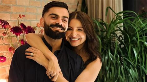 Virat Anushka दूसरी बार पिता बनने वाले हैं विराट कोहली इस करीबी