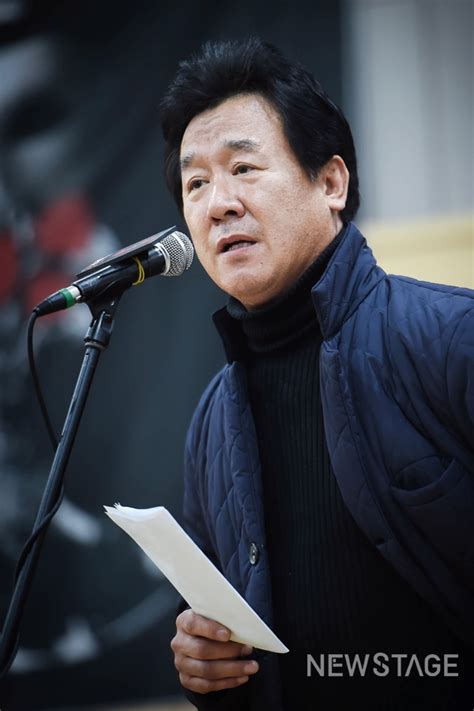 포토뉴스 박철호 카리스마 넘치네 뮤지컬 ‘팬텀 뉴스테이지